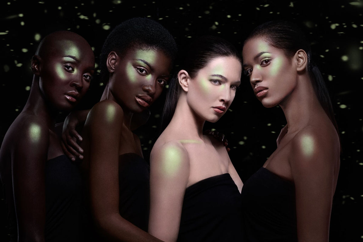 Gothic Makeup - Glow Worm – Black Moon Cosmetics